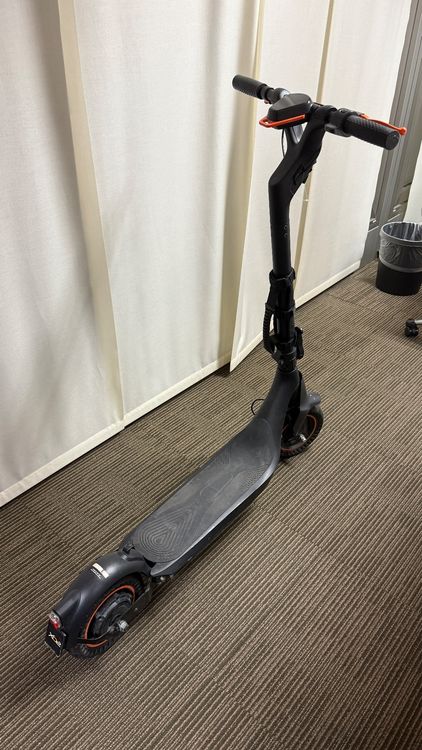 X02 Electric Scooter - trottinette (Gebraucht) in Lausanne für CHF 300 ...