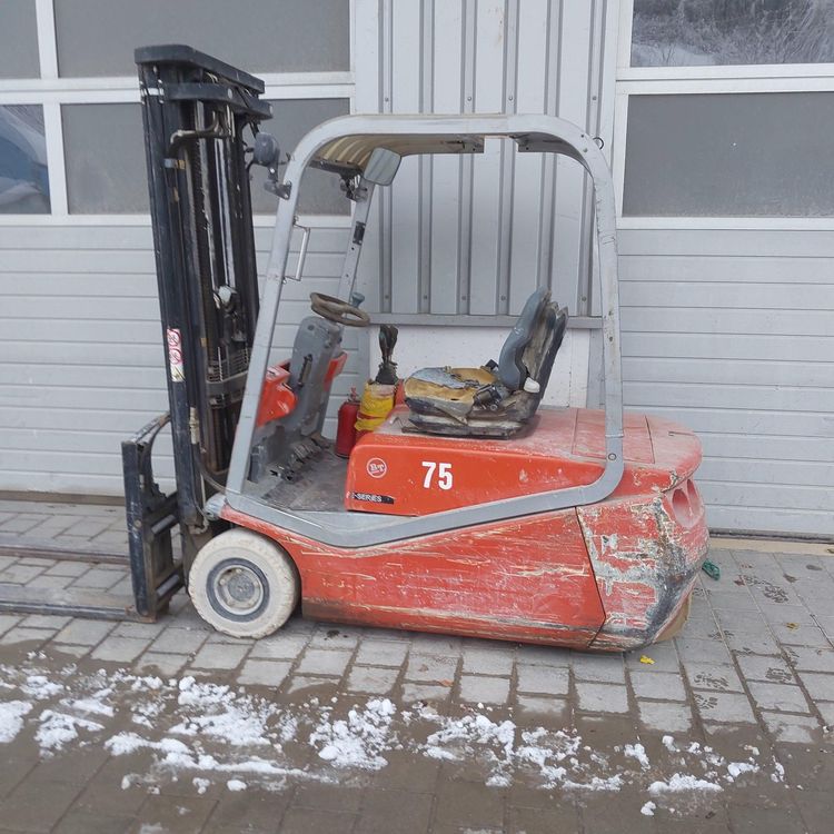 Stapler BT, Elektro, Defekt (Defekt) in Rümlingen für CHF 621 – nur ...