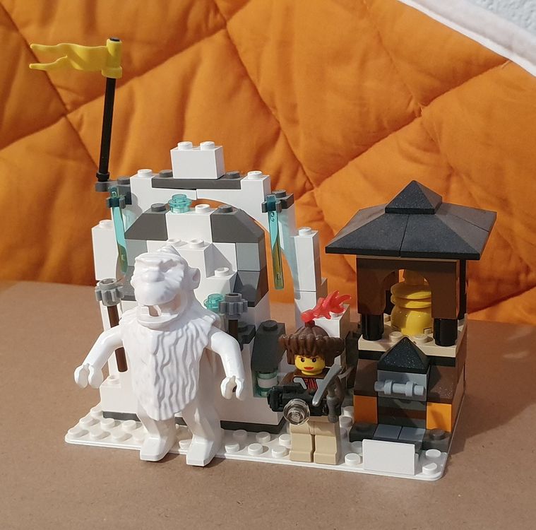 Lego 7412 Adventurers Orient Express Set Yetis hideout (Gebraucht) in ...