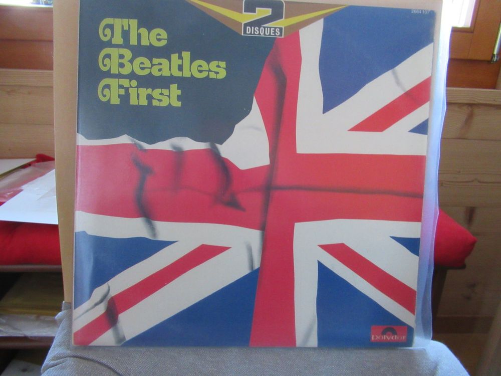 THE BEATLES - FIRST ALBUM (Gebraucht) in Grône für CHF 25 – mit ...