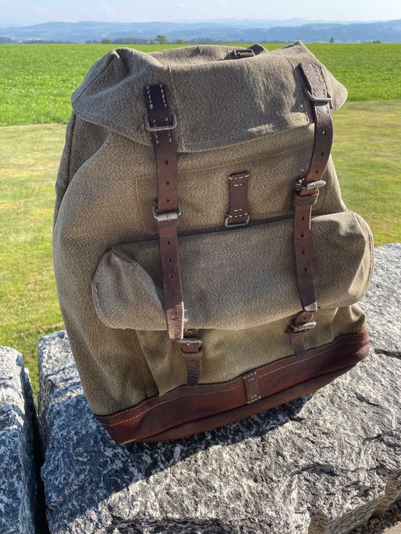 Alter Militärrucksack, alter Schweizer Armeerucksack 1956 (Gebraucht ...