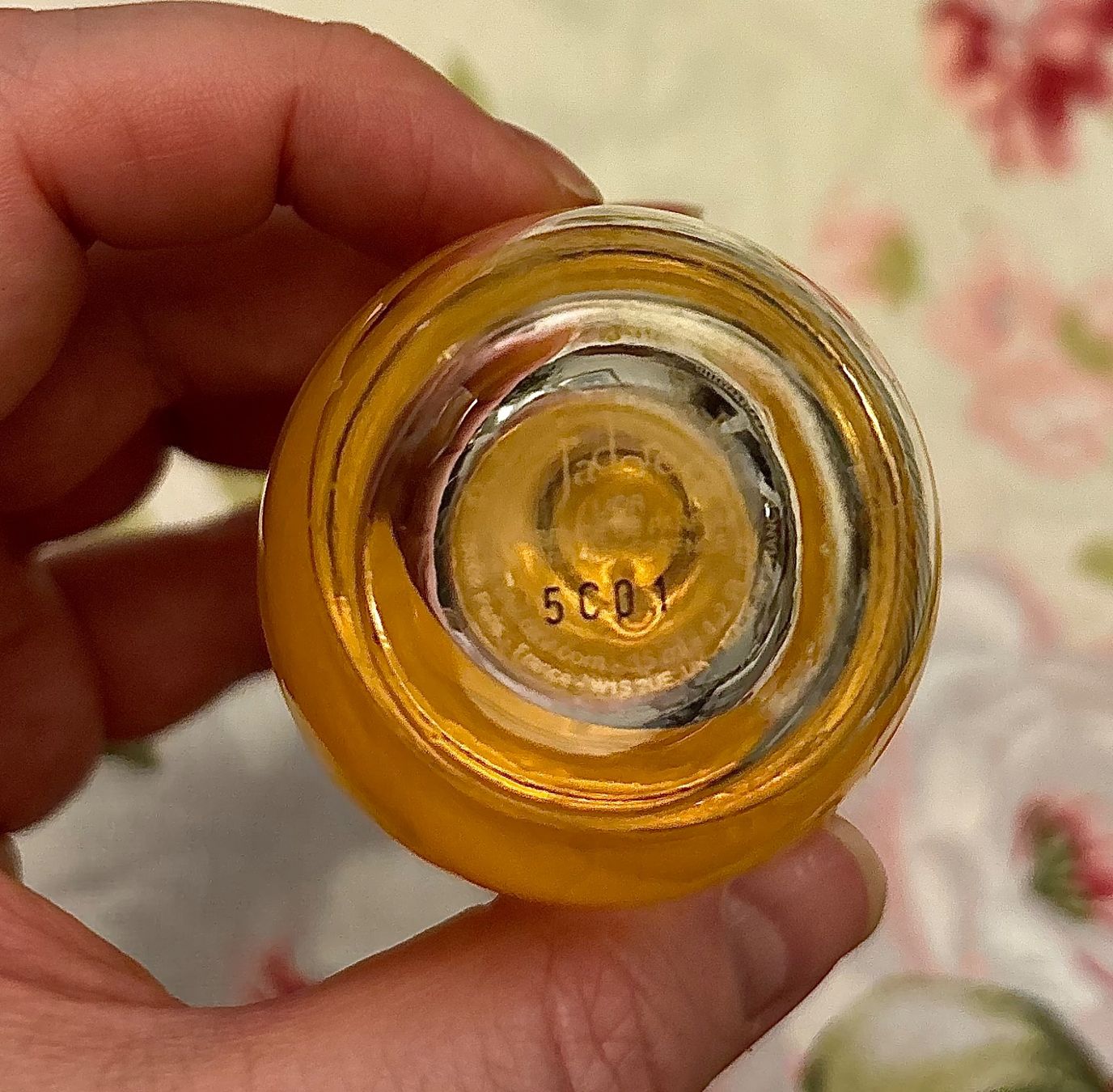 DIOR J’ADORE L’OR - PARFUM - 2/3/5ML (Gebraucht) in Pfungen für CHF 5 ...