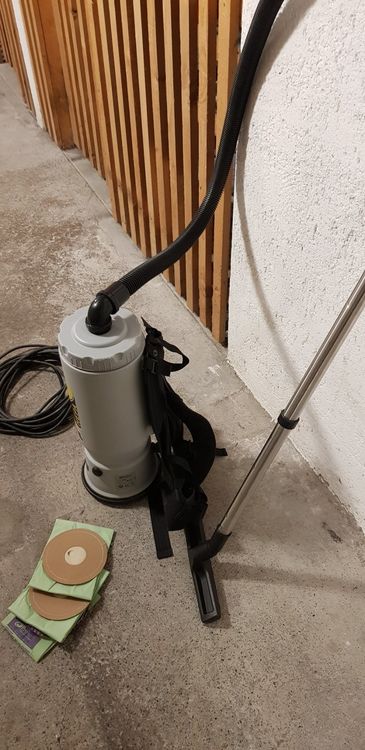 Minatol/Wetrok/Taski Rückensauger (Gebraucht) in Zürich für CHF 200 ...