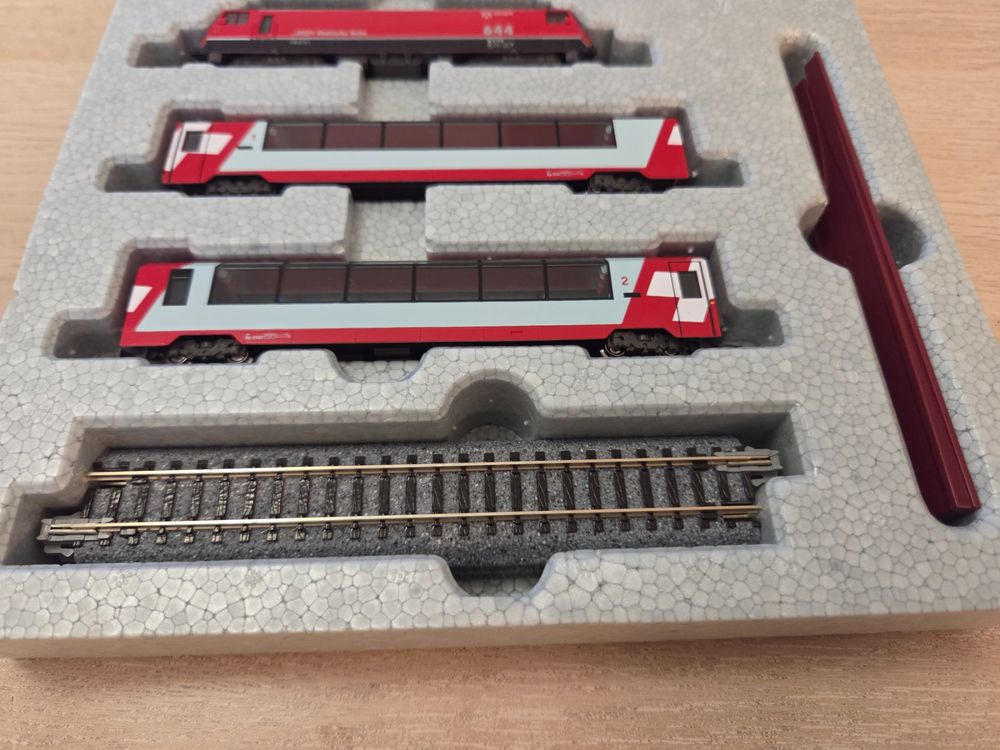 Kato N 10-1145 E-Lok Set Glacier Express (Neuf avec emballage d'origine ...