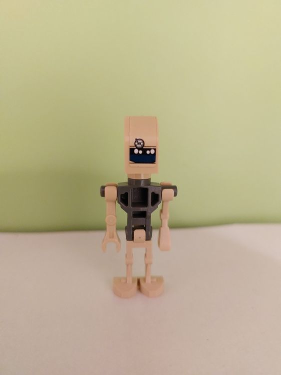 LEGO Star Wars Figur EV-A4-D (2010) (Gebraucht) in St.Gallen für CHF 10 ...