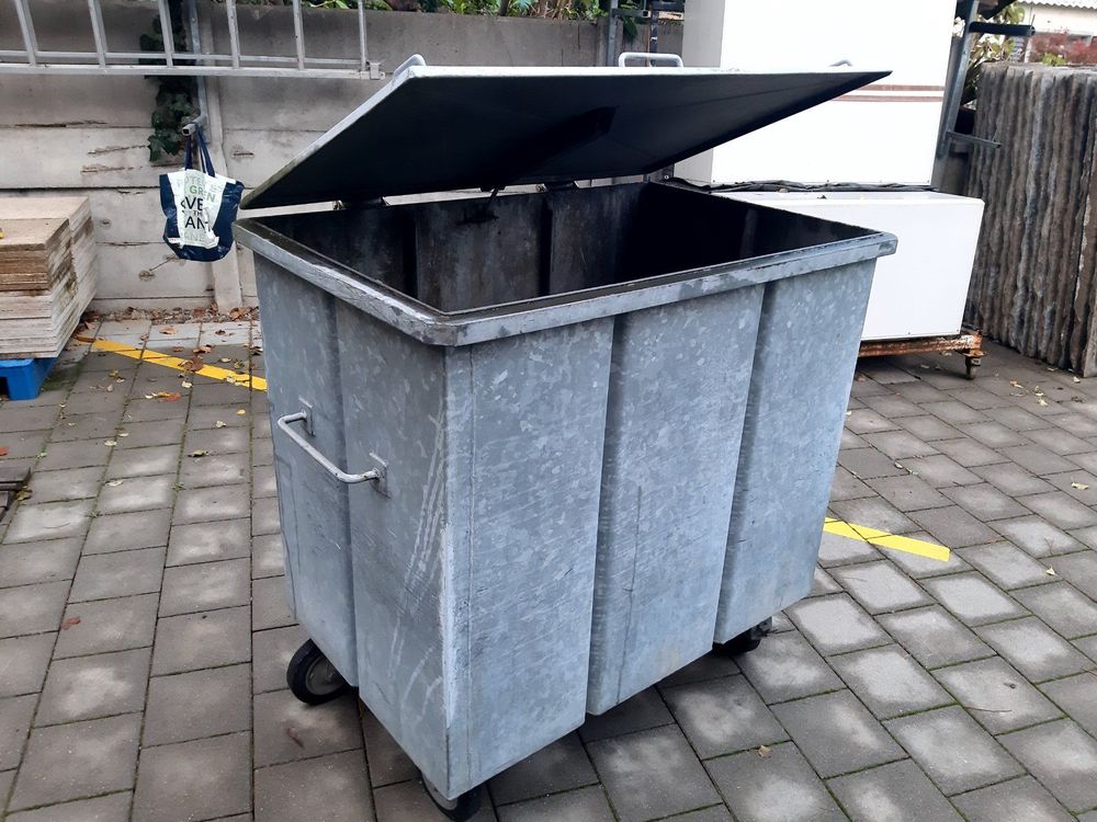 Container 800l (Gebraucht) in Volketswil für CHF 180 – nur Abholung auf ...