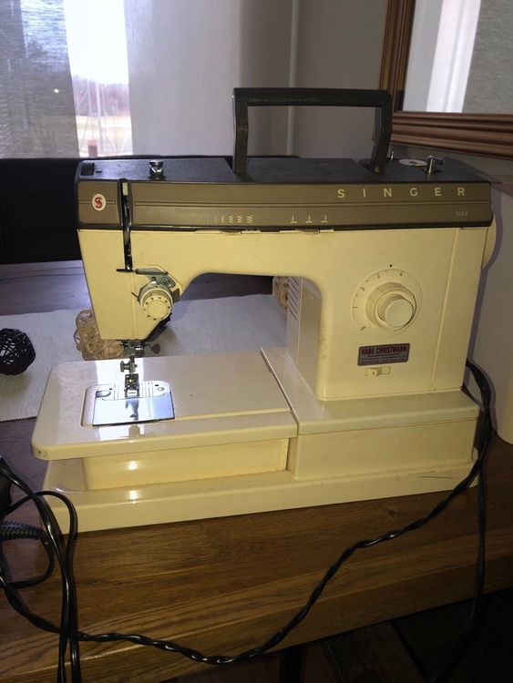 Vintage Singer Nähmaschine 7102 | Kaufen auf Ricardo