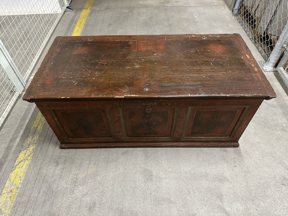 schöne antike Truhe Biedermeier Massvholz- 1800 (Gebraucht) in Bolligen ...