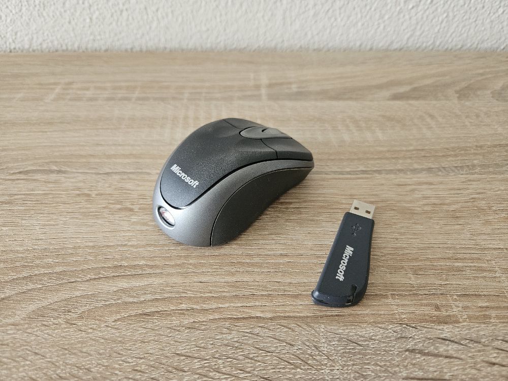 Funkmaus Microsoft mit Dongel | Kaufen auf Ricardo