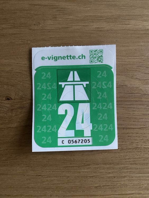 Autobahnvignette 2024 (Neu und originalverpackt) in Udligenswil für CHF 34 – mit Lieferung auf ...