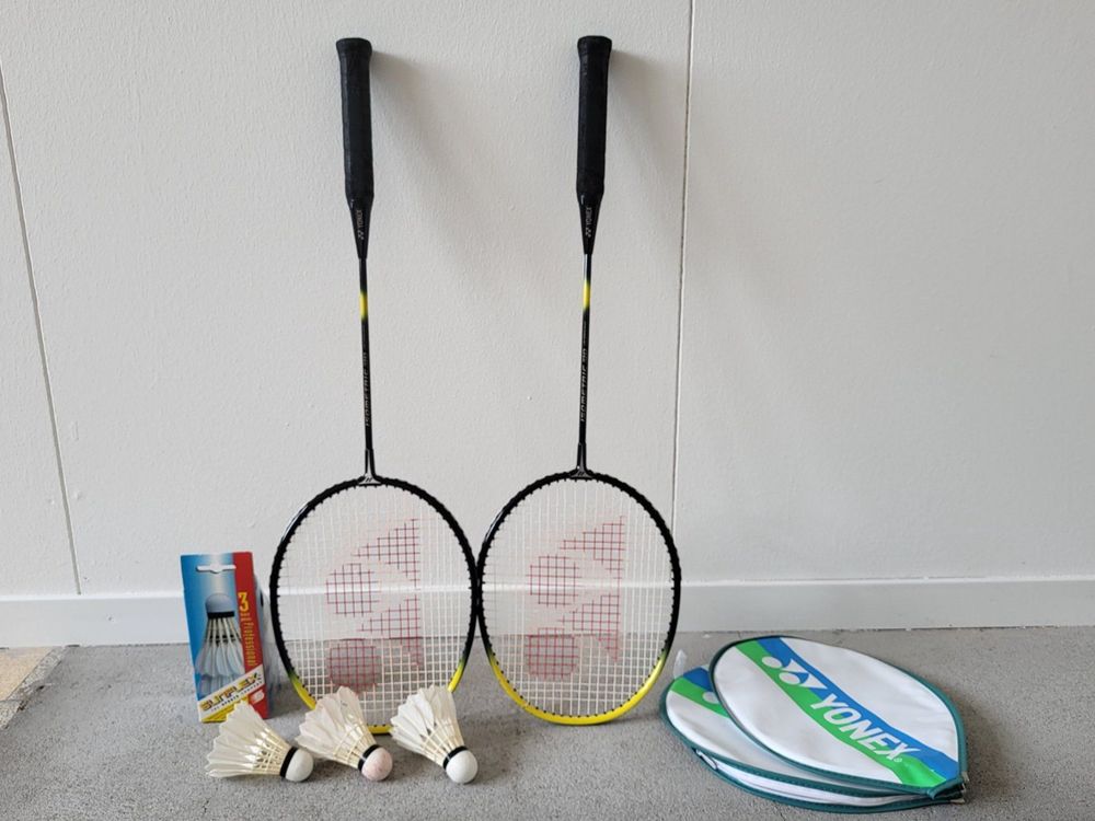 Badminton Set inkl. Federbällen | Kaufen auf Ricardo