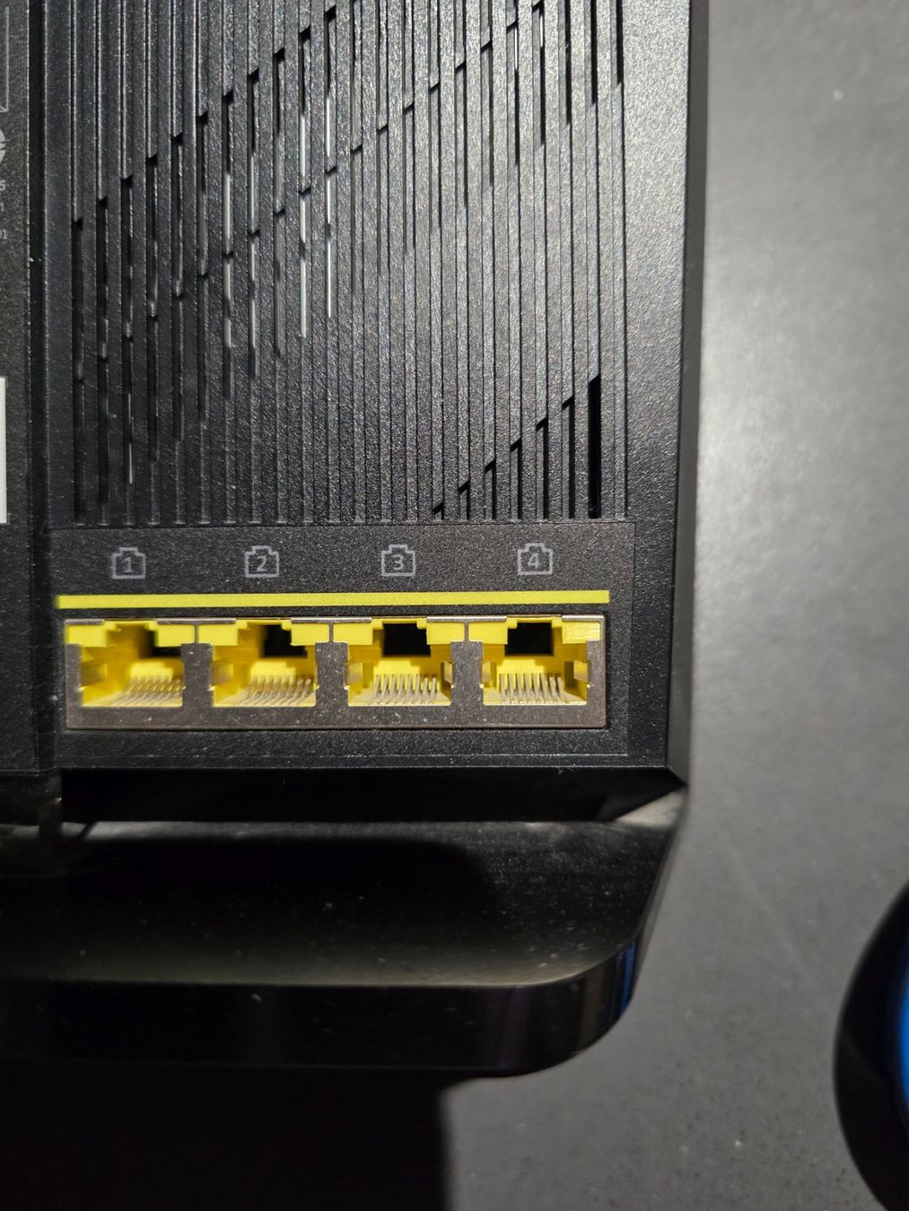 ASUS AiMesh Set: RT-AC68U Router & RP-AX56 WiFi 6 Repeater (Gebraucht ...