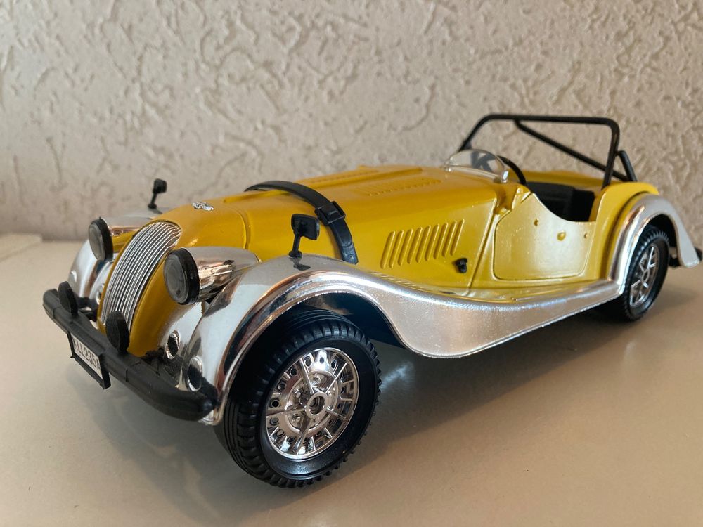 auto-modell-1-18-morgan-plus-8-kaufen-auf-ricardo