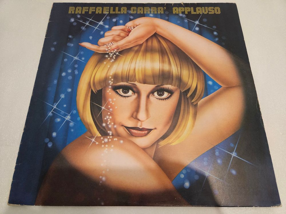Raffaella Carrà – Applauso (Gebraucht) in Uster für CHF 20 – mit Lieferung auf Ricardo kaufen