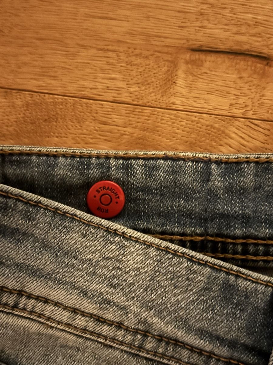 SMOG Jeans Mens Size 31/32, Straight Cut (Gebraucht) in Boll für CHF 10 ...