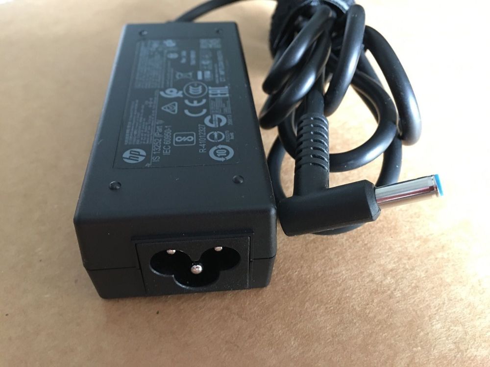 HP IS 13252 Part 1 45W Laptop Ladegerät (Gebraucht) in Kilchberg ZH für ...