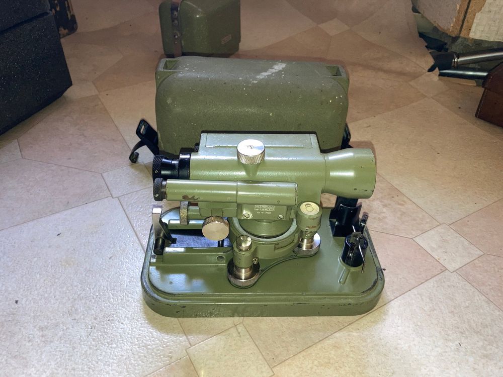 Niveau Wild Heerbrugg NK10 (Gebraucht) in Renan BE für CHF 64 – mit Lieferung auf Ricardo kaufen