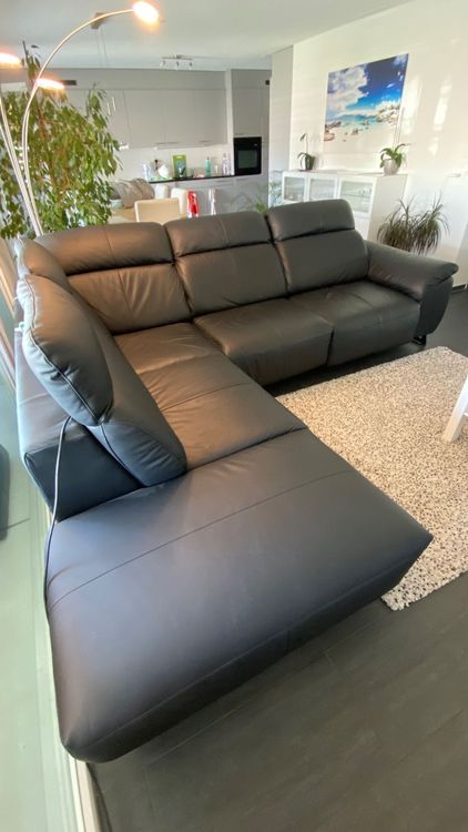 Echtleder Ecksofa mit Relax-Funktion | Kaufen auf Ricardo