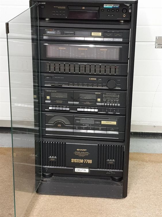 SHARP SYSTEM-7700 (Defekt) in Ossingen für CHF 1 – mit Lieferung auf ...