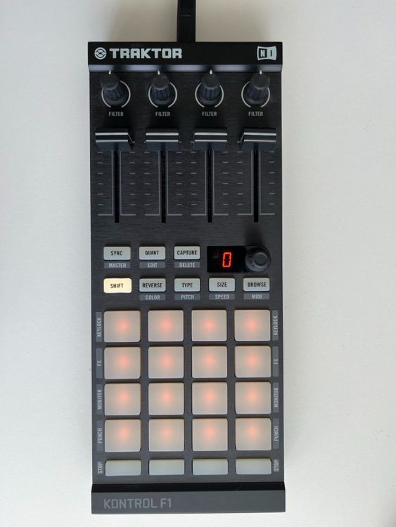 Native Instruments Traktor Kontrol F1 | Kaufen auf Ricardo