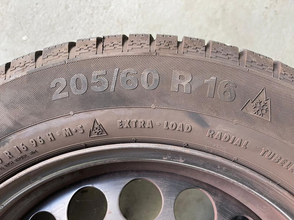 Audi Kompletträder Winter 205/60 R16 96 H M+S (Gebraucht) in Däniken SO für CHF 50 – nur ...
