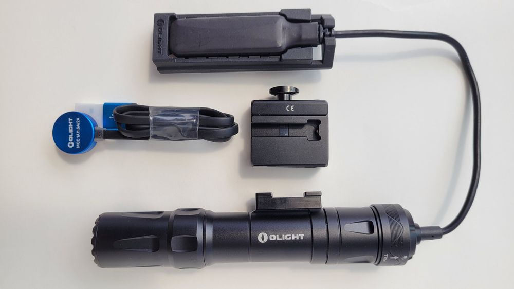 Olight Odin mit Picatinny Halterung | Kaufen auf Ricardo