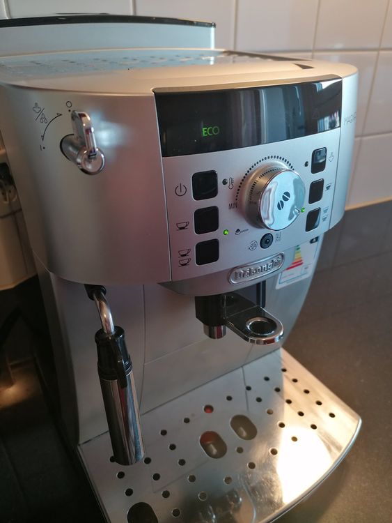 Delonghi magnifica S | Kaufen auf Ricardo