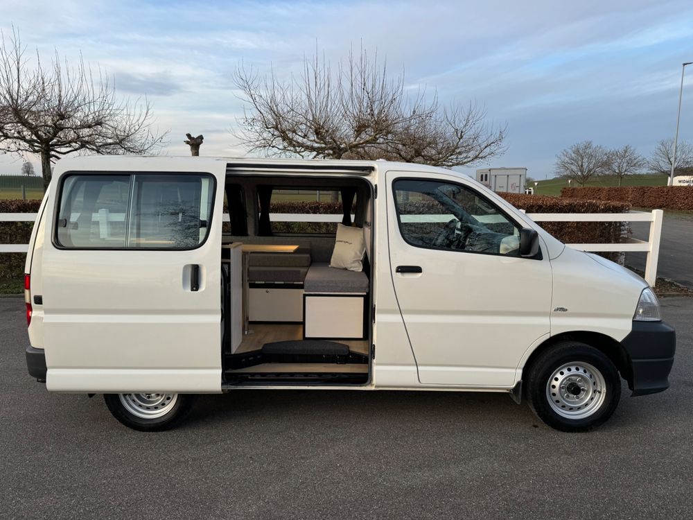 Toyota Hiace Saranda Camper VW T5 Vivaro Trafic (Gebraucht) in Winterthur für CHF 19900 – nur ...