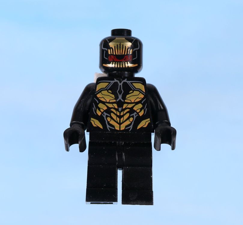 LEGO Minifigur Marvel: Outrider (Gebraucht) in Hettlingen für CHF 4 ...