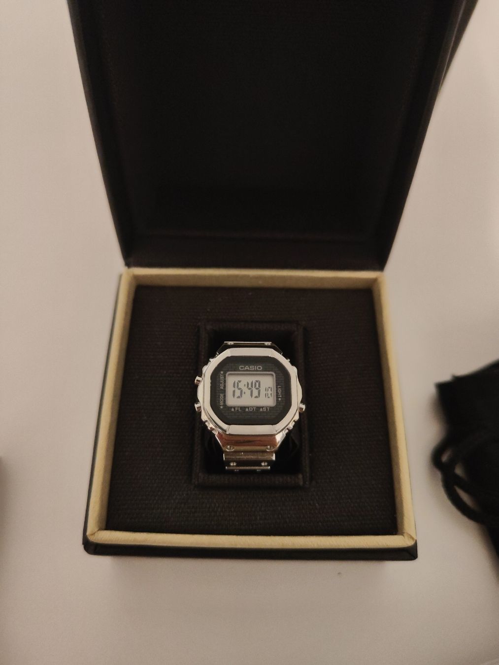 Casio CRW-001-1ER - Limited series - new (Neu und originalverpackt) in ...