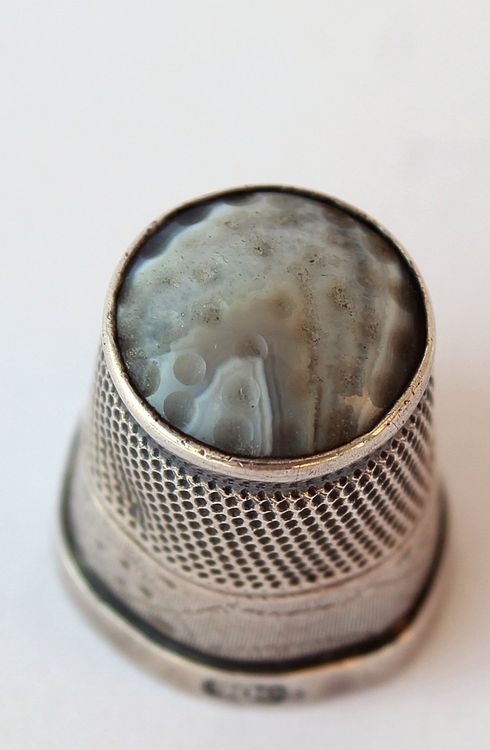 Antiker Fingerhut Silber 900 mit Stein (Gebraucht) in Zürich für CHF 22 ...