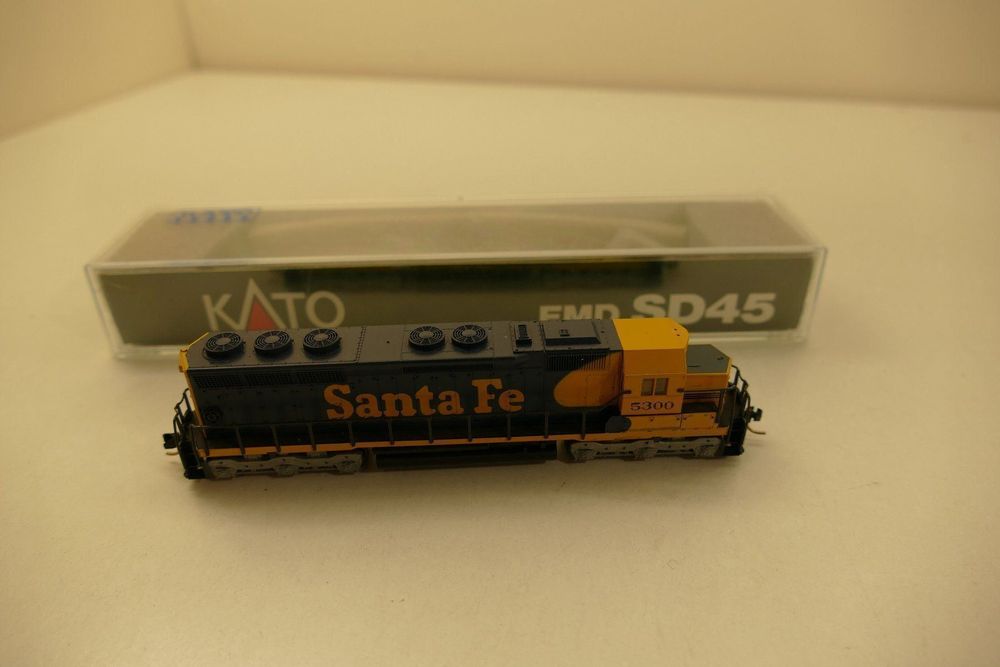 Kato N: USA EMD SD45 Diesel-Lok Santa Fe (Neu (gemäss Beschreibung)) in Niederhasli für CHF 69 ...