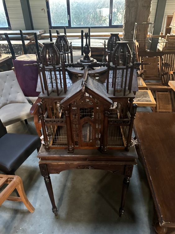 Magnifique volière antique en bois sculpté 🐦 (Gebraucht) in Mont-sur ...