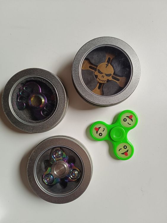4 Fidget Spinner | Kaufen auf Ricardo