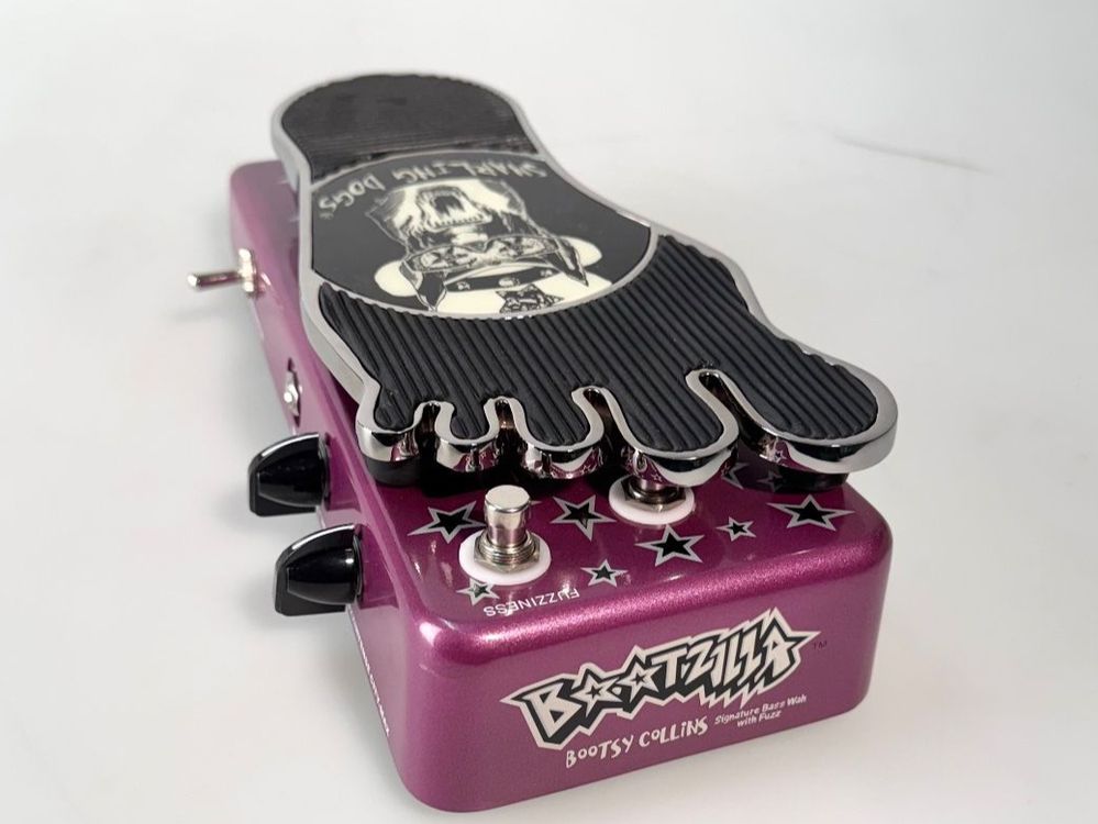 WahWah Pedal Snarling Dogs (Neu und originalverpackt) in Schaffhausen ...