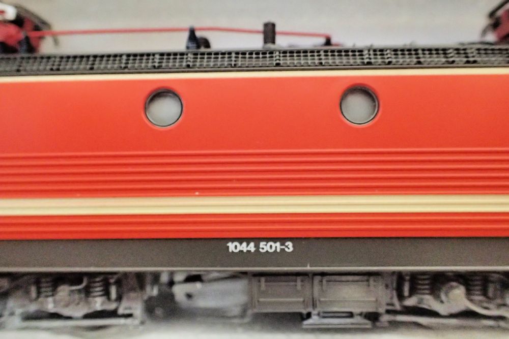 ÖBB - ROCO - E-Lok - Rh 1044 501-3 - Digital.- Art. Nr 43551 (Gebraucht ...