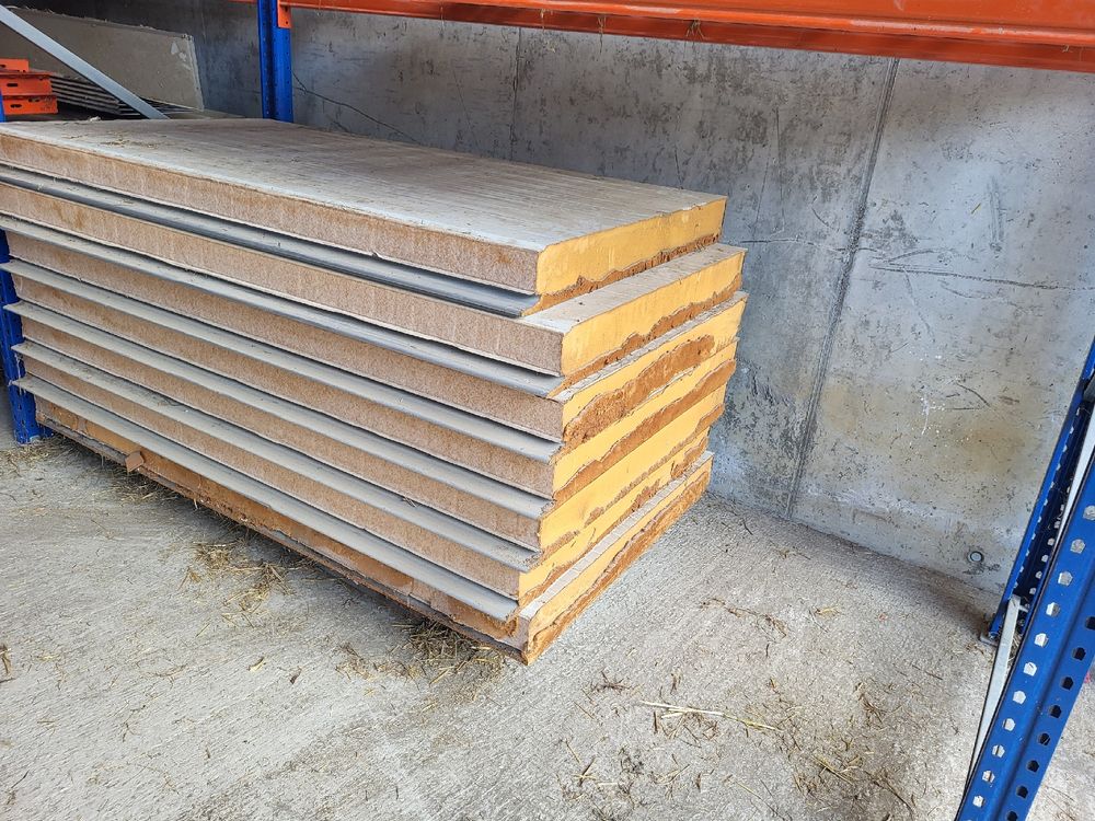 Sandwich Paneelen (Gebraucht) in Matzendorf für CHF 51 – nur Abholung auf Ricardo kaufen