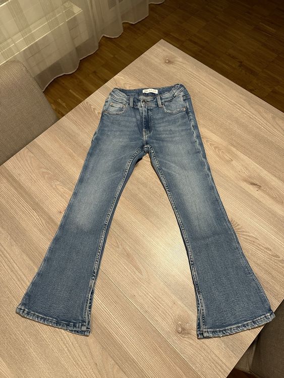 Zara Jeans Gr.134 (Gebraucht) in Widen für CHF 10 – mit Lieferung auf Ricardo kaufen