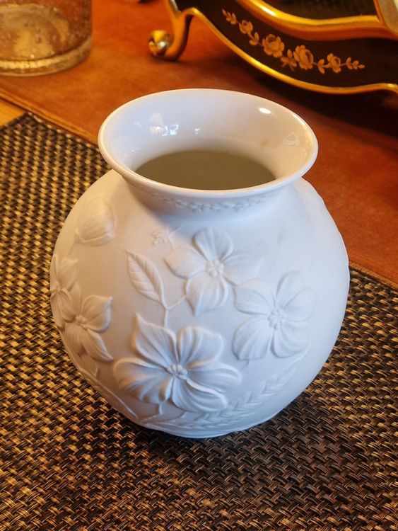 Kaiser Vase M. Frey 0353 – Bisquitporzellan – signiert (Gebraucht) in ...