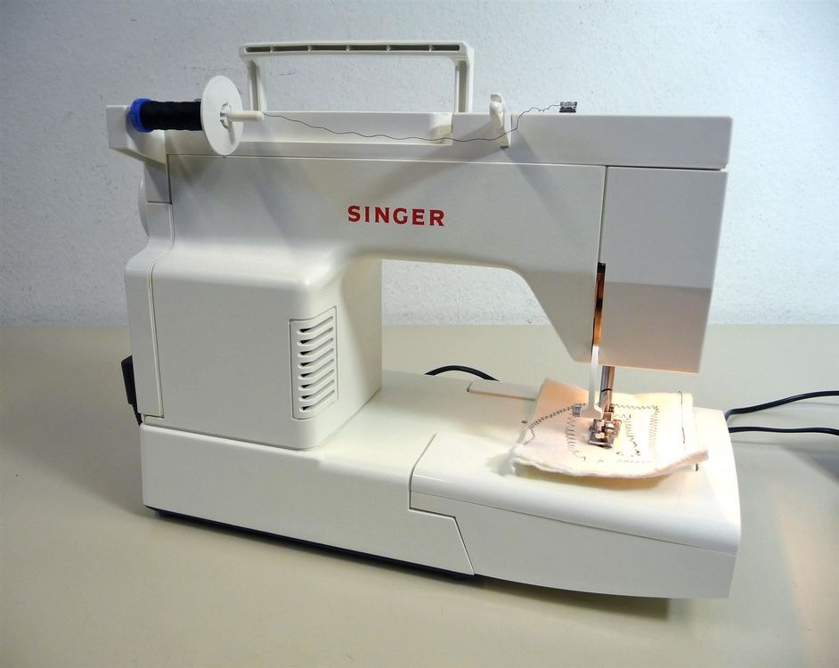 Singer 2808 C Nähmaschine (Gebraucht) in Basel für CHF 72 – mit ...