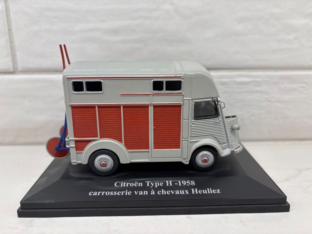 Eligor Citroën Tub 1/43 avec sulky (D'occasion) à Gollion pour CHF 9.9 ...