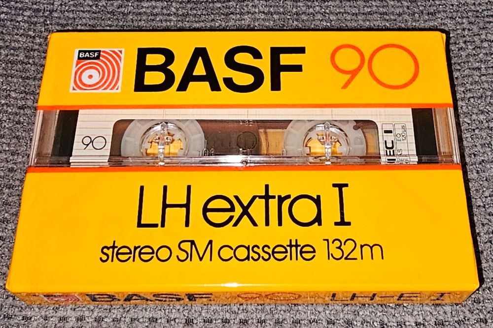 💥Ultra rares&pur collectors BASF"LH EXTRA I YELLOW"1981!💥 (Neu und originalverpackt) in LAUSANNE ...