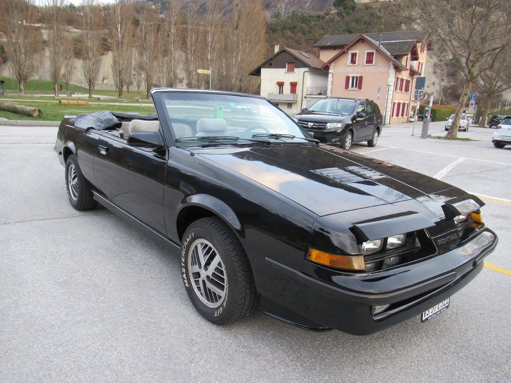 Pontiac Sunbird GT Convertible 2.0T 165HP 1987 | Kaufen auf Ricardo