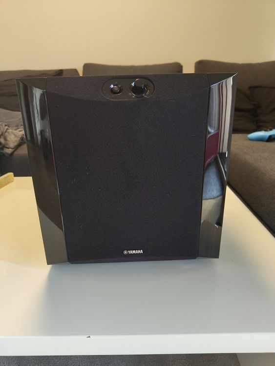 YAMAHA NS-SW200 Subwoofer (Gebraucht) in Männedorf für CHF 99 – mit ...