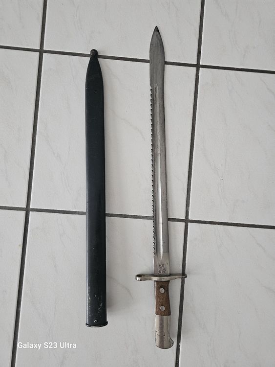Schweizer Bajonett mit Scheide -Sägezähne Sammlerstück (Gebraucht) in Laufen für CHF 125 – nur ...