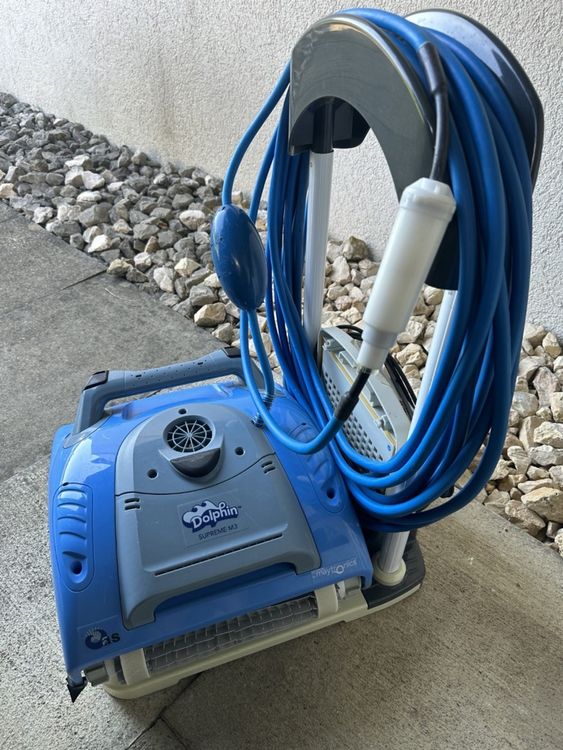 Pool Roboter Dolphin Supreme M3 (Gebraucht) in Neerach für CHF 210 ...