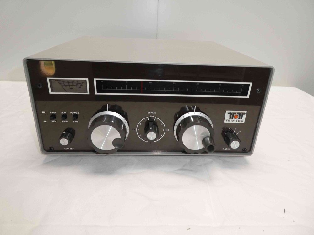 Ten-Tec Antenna Tuner 229 B (Gebraucht) in für CHF 250 – mit Lieferung ...