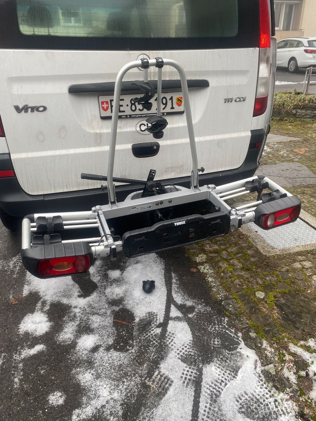 Thule Veloträger für 2 Velos, neuwertig, Winter-Aktion! (Gebraucht) in ...