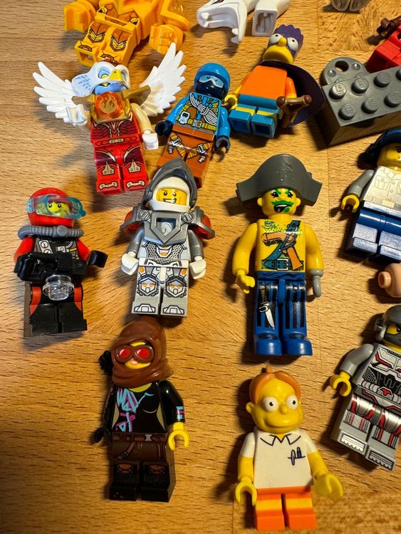 Lego Viele Figuren ninjago Simpsons etc. (002) | Kaufen auf Ricardo