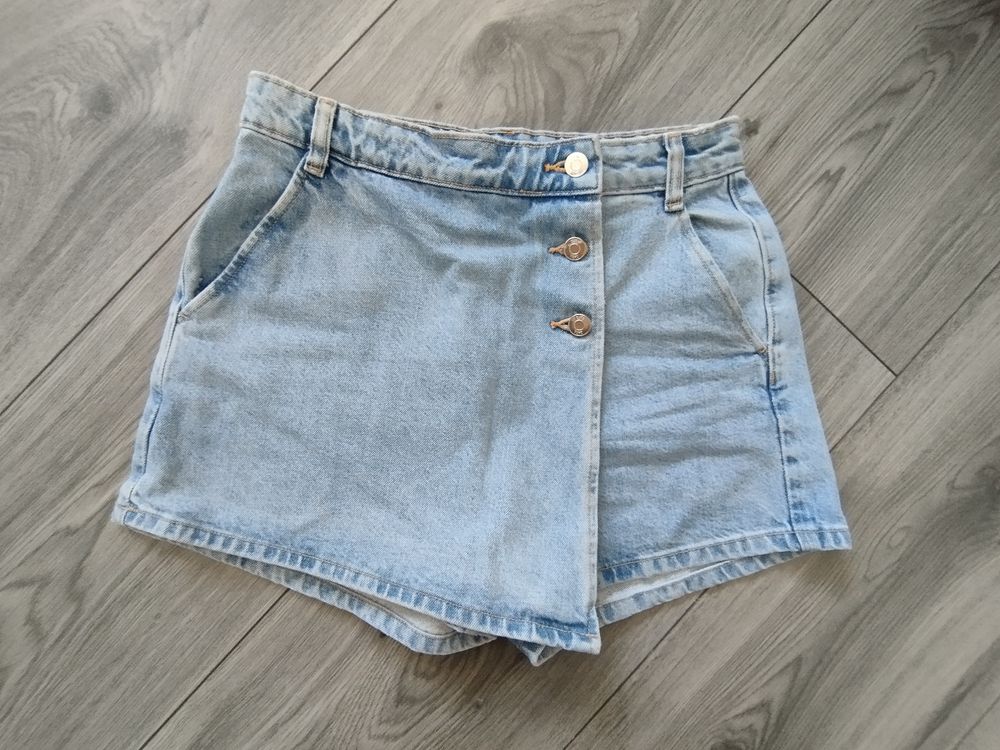 Jupe Short Zara S (Neu (gemäss Beschreibung)) in Martigny für CHF 8 ...